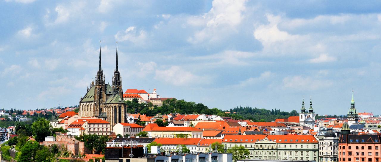 HOW TO GET TO BRNO & USEFUL PRACTICAL TIPS - Traverse 24